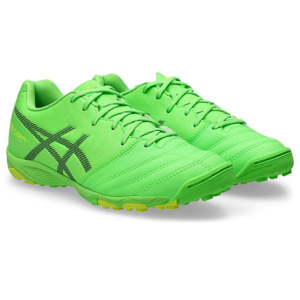 ジュニア サッカートレーニングシューズメーカー：アシックス asicsカラー：GREEN GECKO/BLACKアッパー：人工皮革（合成皮革）アウトソール：ゴム底ジュニアの足にやさしい機能と快適な足入れ感を追求したジュニアトレーニングモデル...