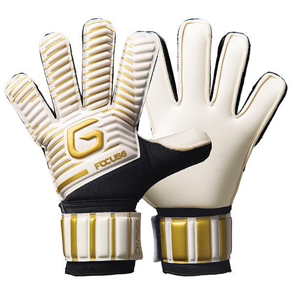 ジュニア 子供用 キーパーグローブ GKグローブ ゴールキーパーグローブメーカー：ガビック GAVICカラー：WHT/GLD素材：ラテックス、ポリエステル、ナイロン、ポリウレタンジュニア世代のベストセラー！6代目にアップデート。ブラッシュロ...