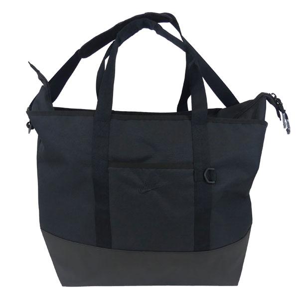 トートバッグメーカー：ナイキ NIKEカラー：【010】ブラック素材：ポリエステル100％サイズ：71x46x23cm容量：63Lメインコンパートメントはジッパー付きで、持ち物を安全に収納できます内側と外側にジッパー付きアクセサリーポケット...