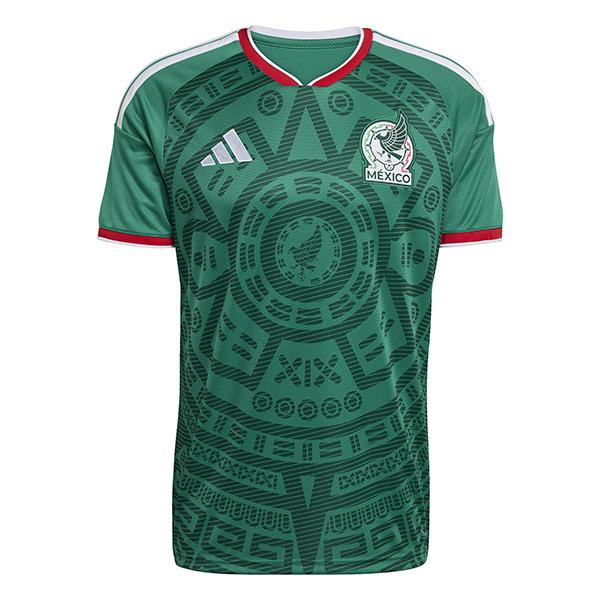 メキシコ代表 レプリカユニフォームメーカー：アディダス adidasカラー：ボールドグリーン(JL8580)素材：ポリエステル100%メキシコ代表26ホーム レプリカ ジャージーは、メキシコのサッカーファンにとっての誇りと情熱の象徴。ワール...