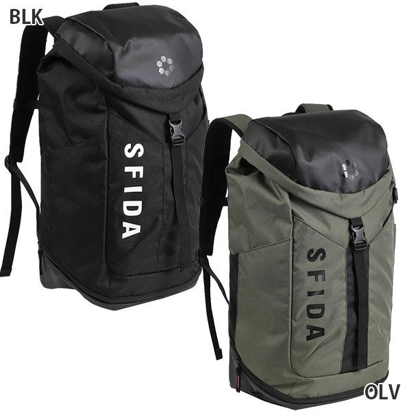 サッカーバッグ バックパックメーカー：スフィーダ SFIDAカラー：BLK　OLV素材：ポリエステル100%サイズ：31×54×19cm(40L)底部には摩擦や汚れに強いターポリン素材使用。トップ面には耐水性を考慮した防水マット加工素材を使...