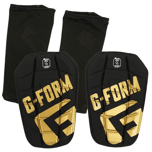 シンガード スリーブ付きメーカー：ジーフォーム G-FORMカラー：BLK/GOLD素材：-Pro-S Blade Shin Guardsは、G-Formの最も薄型で流線型のデザインを採用し、優れた衝撃保護機能を備えています。パッドはプレー...