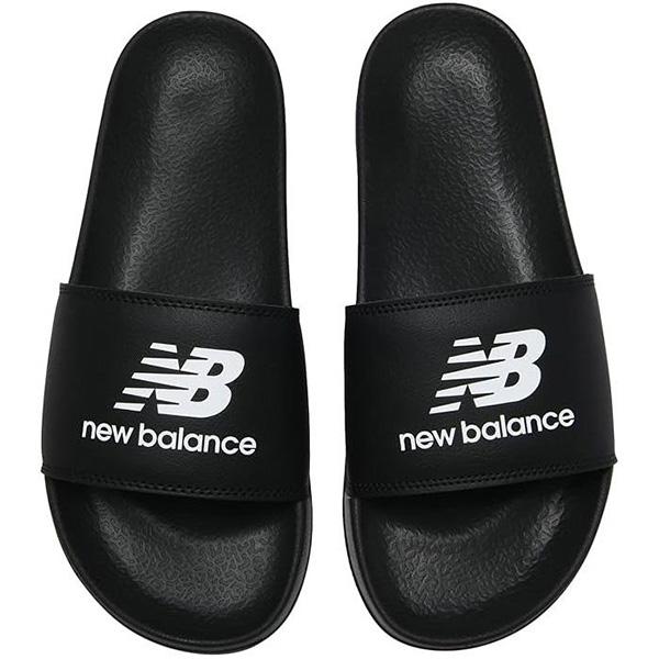 サンダルメーカー：ニューバランス New Balanceカラー：ブラック素材：アッパー/人工皮革ミッドソール/合成底アウトソール/ゴム底オフピッチからライフスタイルまで、リラックスシーンにストレスフリーな履き心地を提供するスライドサンダル「...