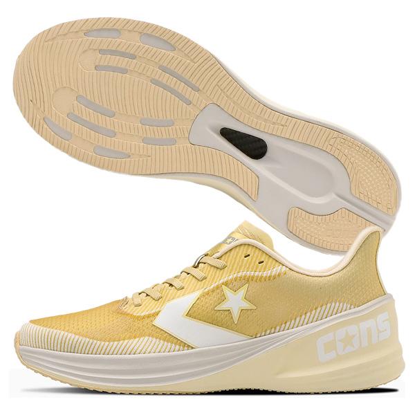 コンバースのランニングレーベル「CONVERSE RUNNING」・ランニングを楽しむパフォーマンスモデル・ガイディングカーボンプレートにより走行時のブレを抑え足首が安定することで正しいフォームをサポート・つま先から踵に向かってカーブするミ...
