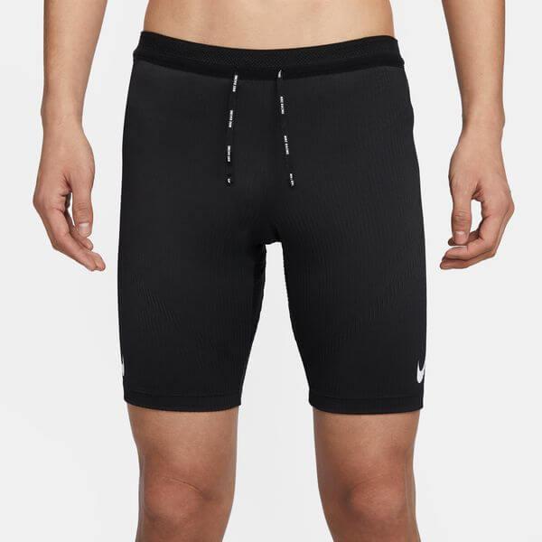 メンズ Dri-FIT ADV ランニング 1/2レングス タイツ最悪の状況に挑戦して、ベストを競い合ってきたあなた。エアロスイフト タイツを着用して、ゴールを目指しましょう。レース用にデザインされ、インナーを内蔵したこの1/2レングスのタ...