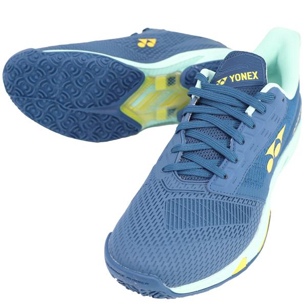 カーボン内蔵新構造シャンク「ACCEL-BOOSTER(アクセルブースター)」を搭載し、素早いフットワークを可能にするテニスシューズ「POWER CUSHION AD-ACCEL(パワークッション アドアクセル)」。スピードに特化し、プレー...