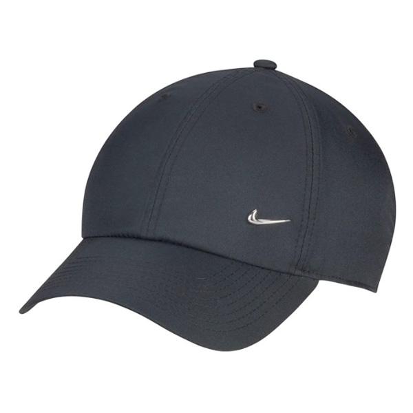 スウッシュ愛が加速する、中程度の深さの柔らかいクラブ キャップ。 曲線的なつばとメタルのスウッシュロゴがすっきりとしたスタイルを演出。速乾素材が涼しく快適な状態をキープしてくれるので、暖かく晴れた天候を最大限に楽しめます。[メーカー]ナイキ...