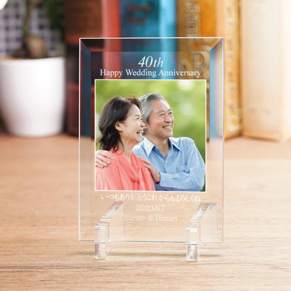 材質：ソーダガラスサイズ：【ミニE】高14cm×幅10cm×奥0.5cm包装：簡易箱(ボール箱)入り、アクリル台座付き