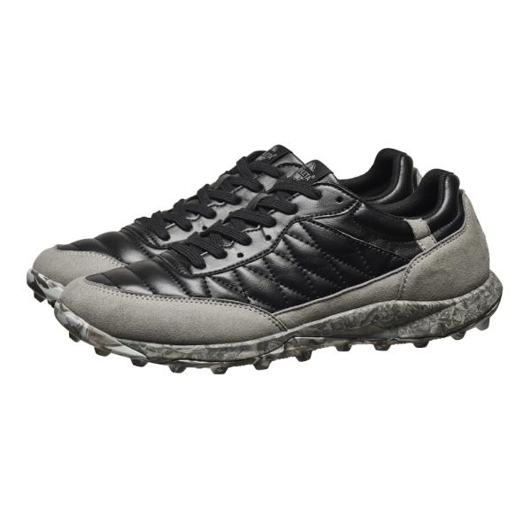 オーセンティックな佇まいのアッパーデザインにマルチトレーニングソールを搭載。高クッション性能と適切なグリップ性がストレスや負荷を軽減しプレー時の快適性を実現します。Size[ソール全長/ソール幅/高さ(cm)]26 [28/9.6/7.4]...