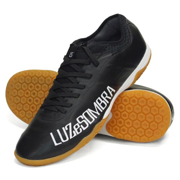 モデル：インドアモデル（使用コート：体育館、ウレタンコートなど）アッパー仕様：ルーススキン（人工皮革）ミッドソール仕様：E.V.A./ヒール部緩衝材インソール仕様：E.V.A./マイクロスエードアウトソール仕様：ノンマーキングラバー/シャン...