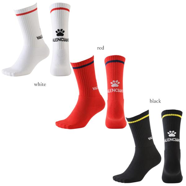 90年代のKELMEを象徴する銀河系軍団をコンセプトに落とし込んだ「GALACTICOS COLLECTION」からNEWアイテムがローンチ。Clasico laced shirt/Clasico SHORTSのカラーリングに合わせたON・...