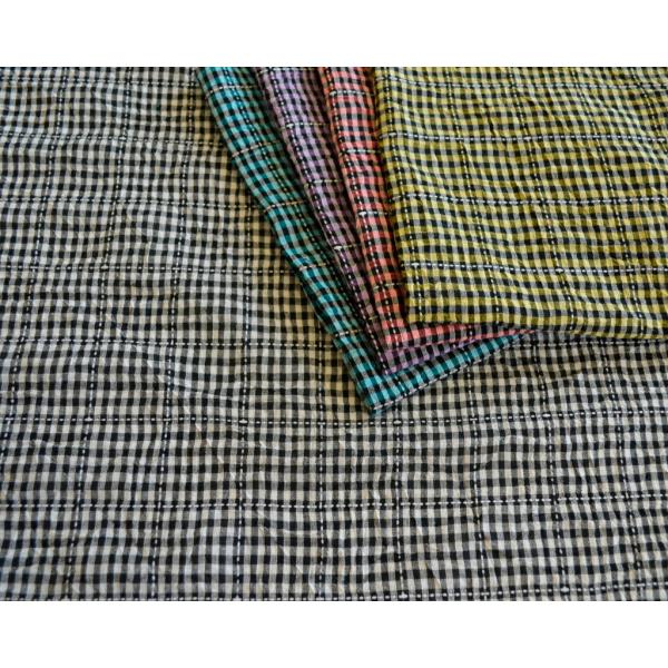 品番   ASK-C-700品名    ステッチドビー入り綿/麻キャッチングボイル規格   １０８ｃｍ巾混率   　綿83％ 麻（ラミーリネン）14％ ポリエステル3%(ステッチ糸）価格   セール価格１２５０円/ｍ暑い季節にさわやかな綿麻...