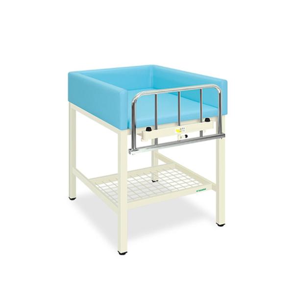 上下にスライドするストッパー式専用S型ベッドガード1本付き。衛生的で掃除が容易なメッシュ棚付き。便利なアジャスター付き。