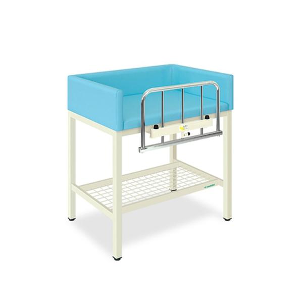 上下にスライドするストッパー式専用S型ベッドガード1本付き。衛生的で掃除が容易なメッシュ棚付き。便利なアジャスター付き。