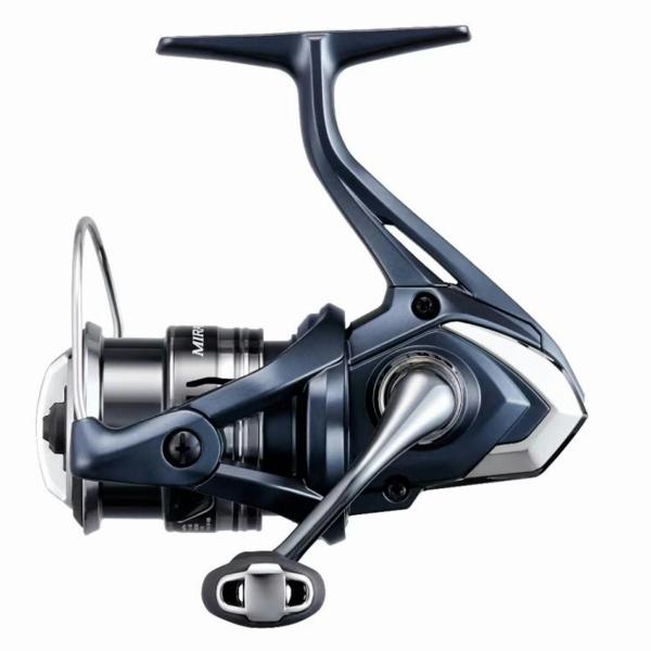 【シマノ 22ミラベル C2000Sの説明】 世界戦略機種、軽量フルCI4+ボディ(※)、「ミラベル」。ヴァンキッシュを頂点に回転の軽さ、自重の軽さを追求するMGLシリーズに、世界戦略機種となるミラベルが誕生しました。ボディなどの大型のパー...