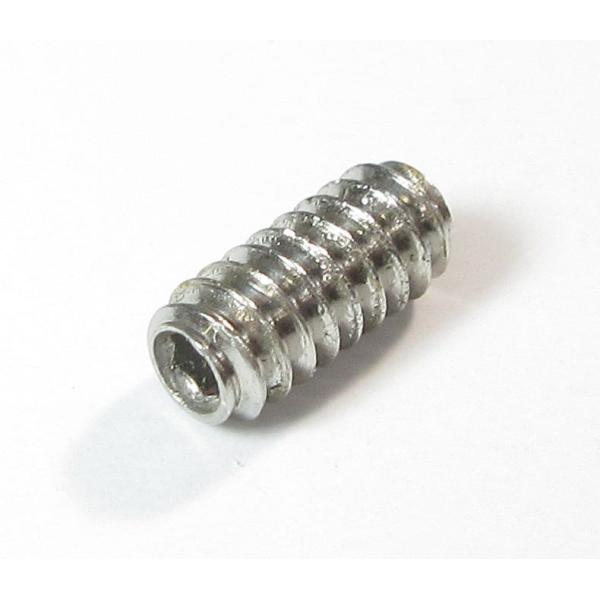 Fender/U.S.A.製ストラトキャスター等用のインチ規格サドル用弦高調整イモネジです。1弦、6弦のサドル用に適した短い長さです。 ※ご注意　：　Fender/U.S.A.製テレキャスター、Fender/U.S.A.製ジャズベース、Fe...