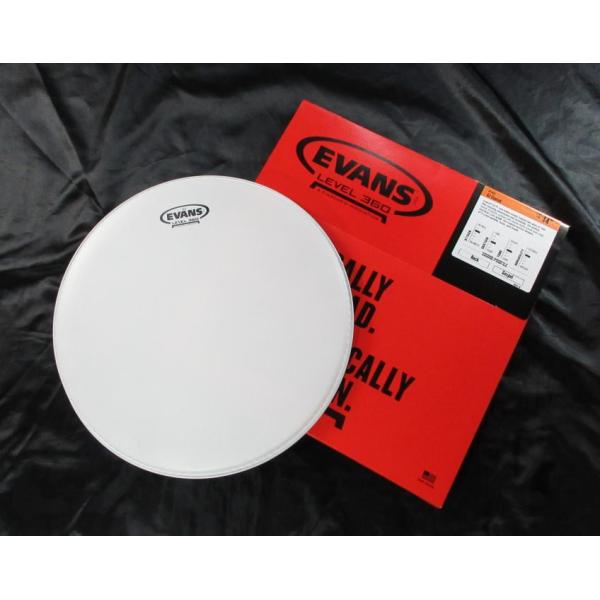 EVANSの14インチ用ドラムヘッド。スネアドラム、タムタムどちらの使用でも可能な万能ヘッドです。EVANSヘッドはマイク乗りが良いことでスタジオのエンジニアからも非常に評価が高く、コーテッドヘッドは、特にスネア用として人気ですがタム用とし...