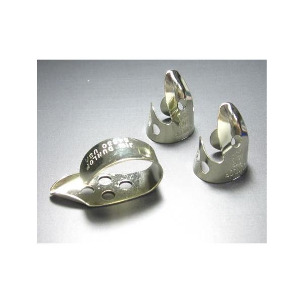 JIM DUNLOPのメタル・サムピック Nickel Silver Thumbpicks 品番：3040B/.025”とメタル・フィンガーピック Nickel Silver Fingerpicks 品番：36R/.018”の3個セットです...