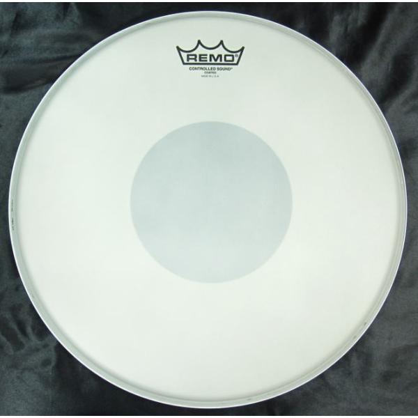 コーテッド・アンバサダーのフィルム裏面にブラックドットを装着し耐久性をアップ。インパクトのあるアタック音が特徴です。