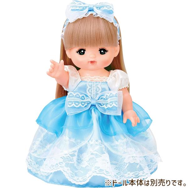 大きなリボンがとってもかわいい！！レースがいっぱいで上品な水色の、"ちょっぴり"おねえさんなロングドレスのきせかえセットです。   メルちゃんやネネちゃんはもちろん、おともだちのリリィちゃん、れなちゃん、ゆかちゃんのきせかえ遊びにもおすすめ...