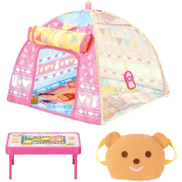 かわいいテントでキャンプごっこしましょ。テントはワンタッチで開き、閉じるととってもコンパクトになります。バーベキューテーブルは脚を折りたためます。かわいいくまさんのリュックはねぶくろにもなります。★セット内容テント、バーベキューテーブル、ね...