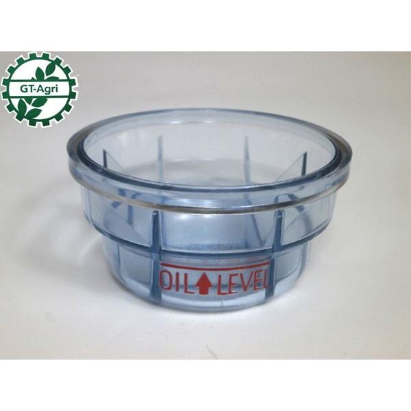 ■エアクリーナーオイルパン 三菱 GMシリーズに　純正 未使用部品です。■カップにオイルを溜めて使用するタイプのエアクリーナーオイルパンです。　三菱のGMシリーズエンジンに広く使用されています。　形状やサイズが合えばその他の機種でも使用でき...