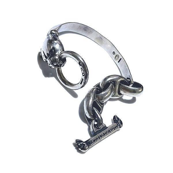 仕様: Panther / Q-ring / H.W.O / Smooth Anchor / Triangle Wire材質： Silver925Size: 47 x 62mm重さ： 94ｇ