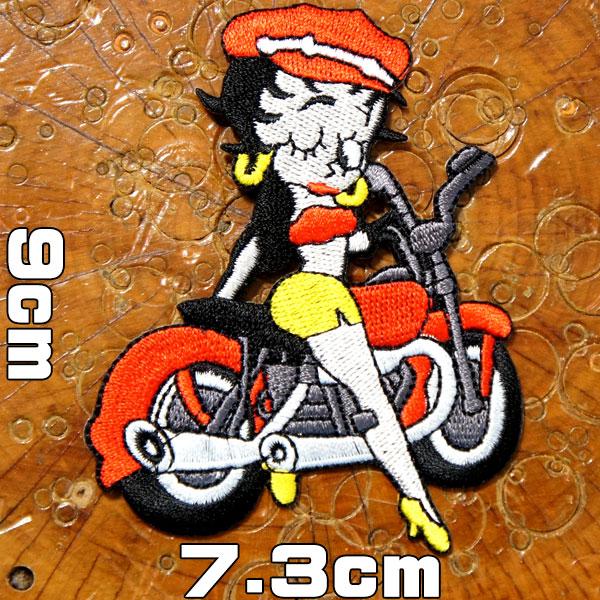 糊付き アイロン接着　刺繍ワッペンだぜ！シャツ、バッグ、デニム、ツナギ、手作りマスク、ワークジャケットなど気軽にカスタム！熱に弱い素材や付きにくい素材には、縫い付けや手芸用ボンドで取り付けてください。小さい穴の補修にも便利！