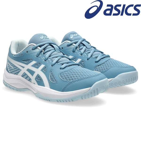 ■商品説明UPCOURT 6 GSジュニア向けに設計されており、大型メッシュウィンドウを採用することで、通気性と軽量性を追求しております。 正しいステップワークを身に着けるべく、中足部の補強を強化することで横方向への安定性を実現し、急な動き...