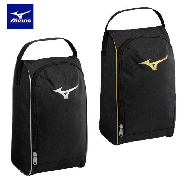 大きな開口部でシューズを入れやすい設計サイズ L19×W13×33cmカラー91：ブラック×シルバー95：ブラック×ゴールド素材 ポリエステル（裏加工PU）原産国 ベトナム製質量 約140g