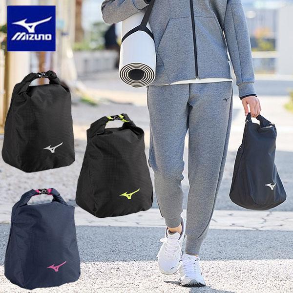 いろんなサイズのシューズにぴったりフィットサイズL26×W12×H42cmカラー87：ネイビー×ピンク90：ブラック×シルバー94：ブラック×ライム素材ポリエステル（裏加工PU）原産国ベトナム製質量約80g発売シーズン2024年春夏