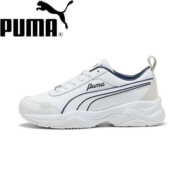 洗練されたカジュアルルックにぴったりなシリアモードリュクス。ボリューム感のある厚底のシルエット、デコステッチ、快適な履き心地を提供するSoftFoam+を使用しています。デザイン性と履き心地を両立させた一足です。特徴・SOFTFOAM+:ク...