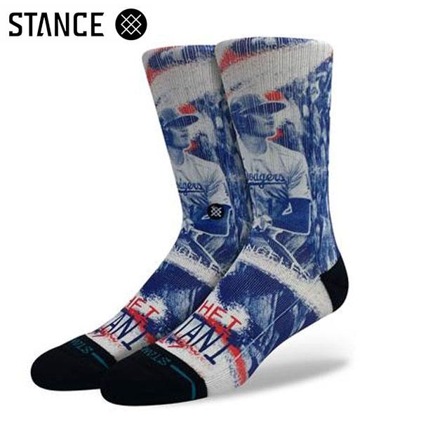 MLBロサンゼルス・ドジャース所属「二刀流」日本人メジャーリーガー大谷翔平選手がソックスになりました。肌触りの良い滑らかな素材と深いヒールポケットが足のラインに心地よくフィットし、踵とつま先部分に施された強化加工が優れた耐久性を実現。スタン...