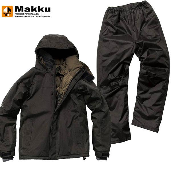 耐水圧:10,000mmH2O、リストガードやハイネック構造で徹底的に外気をシャットダウン。耳まですっぽり外気から守るハイネック構造。すきま風をシャットアウトするリストガード。腕の上げ下げがしやすいアクションカット。着心地の良いキルティング...