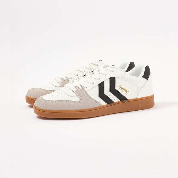 HANDBALL PERFEKT SPは、ハンドボールシューズからインスパイアされたスリムなデザインのコートスタイルスニーカーです。柔軟性と耐久性を兼ね備えたマイクロファイバーレザーのアッパーを採用しており、TPRアウトソールで軽量な履き心...