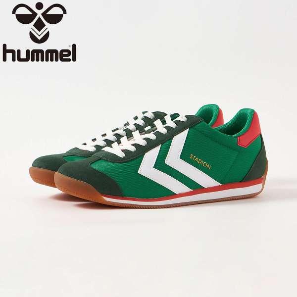 70年代に発売されたランニングシューズSTADIONのリバイバルモデル。当時のシルエットの特徴であったスリムでシンプルなデザインとEVAミッドソールとラバーソールの組み合わせがクラシックを感じさせるモデル。メンズ・ユニセックス ●素材合成繊...