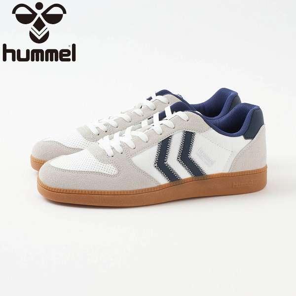 HANDBALL PERFEKT SNは、ハンドボールシューズからインスパイアされたスリムなデザインのコートスタイルスニーカーです。ナイロンメッシュ×スエードのアッパーがアクセントとなっている。TPRアウトソールで軽量な履き心地と優れたグリ...