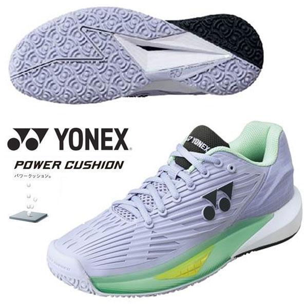 新形状パワークッションプラスが生む高速の切り返しで、形勢逆転の一打を放つ。アッパー/合成繊維+合成樹脂、ミッドソール/合成樹脂、アウトソール/ゴム底ローカット、クレー・砂入り人工芝コート用テクノロジー:パワークッションプラス、ラウンドソール...