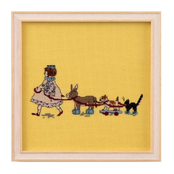 人気イラストレーターくらはしれいさんのイラストでクロスステッチが作れるキットです。材料と針と分かりやすいレシピ付きなので、初心者にもおすすめです。【電車ごっこ】くらはしれいさんの描くかわいらしい女の子。お気に入りのお友だちと「電車ごっこ」で...