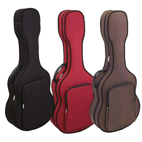 ・重さ2.0Kg。クラシックギター用のライトフォームケース。