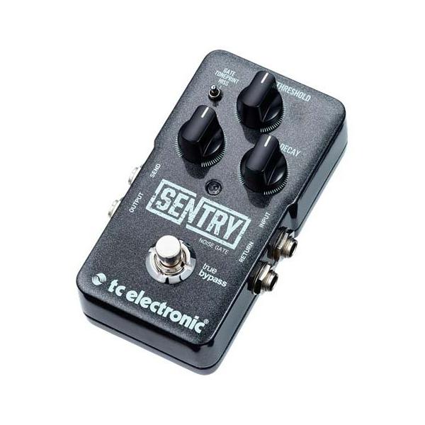 Sentry Noise Gate（セントリー・ノイズゲート）はノイズフリーでダイナミックなパフォーマンスを実現するための決定打。最先端のマルチバンド・テクノロジーとシンプルなデザインにより、ハムなどのノイズをシンプルかつ素早く除去できます。