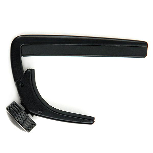 こちらの商品はメーカーお取り寄せ商品でございます。