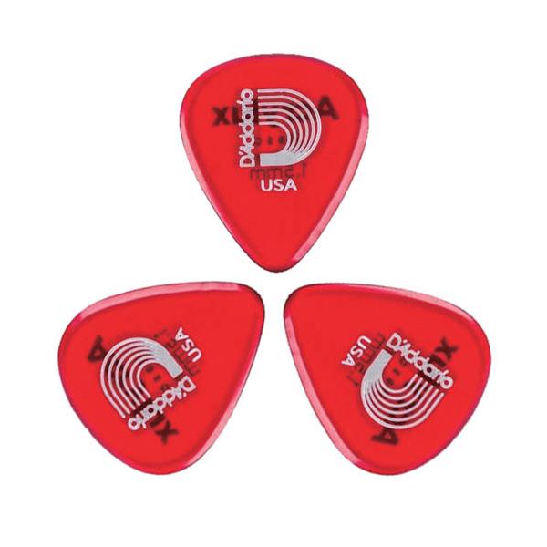 D'Addarioでは様々な種類のピックを開発し続けています。新たにラインナップに加わるのは、アクリル素材を使用したピック、Acrylux Resoです。アクリル素材特有のブライトなサウンドで、明瞭さやバランスは失わずにパンチがあって聴こえ...