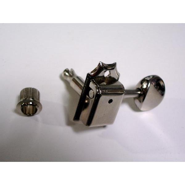 ストラト等の、オーソドックスで定番タイプです。 カラー：ニッケル ボタン：05M