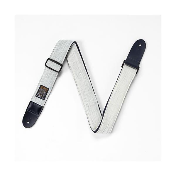 ユニセックスでどんなファッションにも馴染むシンプルさに、こだわりのデザインを添えたギター/ ベース用ストラップ。上品な色合いのDCS50 には、ダークブラウンのストラップ・エンドを合わせてシックな印象に。デニム調ファブリックのDCS50D ...