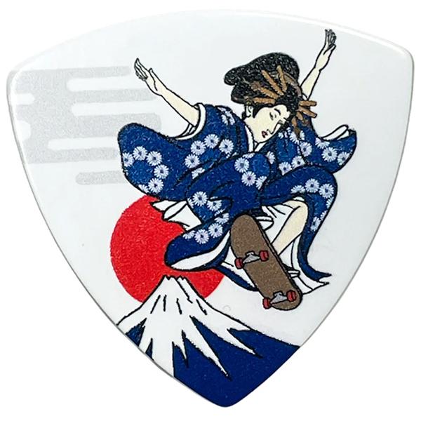 マスター8　ギターピック　富士山バージョン　NAO YOSHIHARA“Pick for Creative” を掲げた新プロジェクトによるピック。ピックを小さなキャンバスと見立て、そこにアートを融合させるというもので、さまざまなクリエイター...