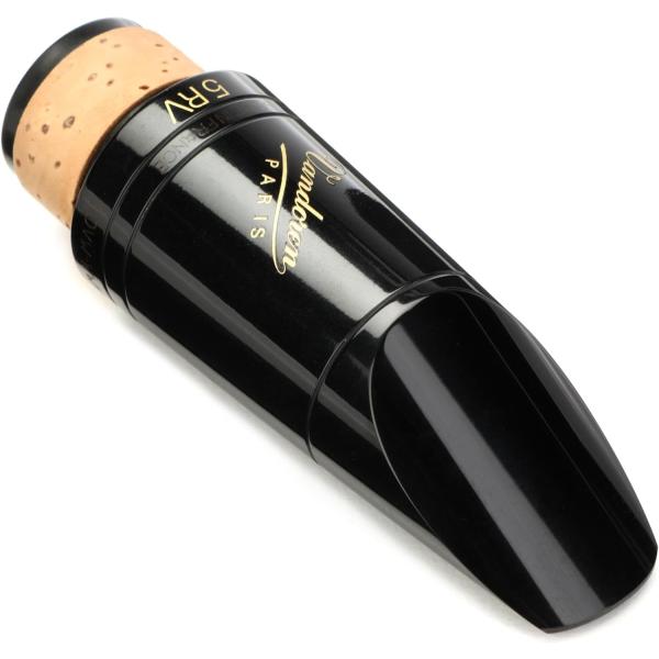 バンドーレン Vandoren E♭クラリネット マウスピース 5RV吹きやすく、音色が豊かなサイズです。エスクラリネット初心者にもおススメの一本です。バンドーレンのE♭クラリネットマウスピースの中でティップオープニングが最も狭く、安定した...