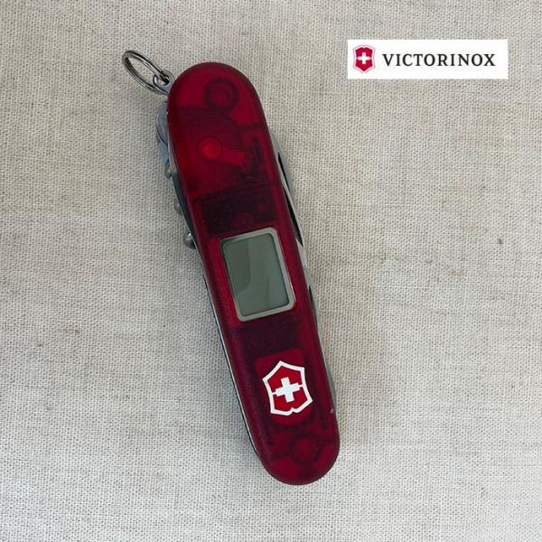 VICTORINOX　ビクトリノックス　アルチメーターです。アルチメーター(高度計)は高度による気圧の変化によって高度を計測します。気圧は日々刻々変動するため、アルチメーターを使用する前に、必ずその日の気圧に合わせてアルチメーターを再設定す...
