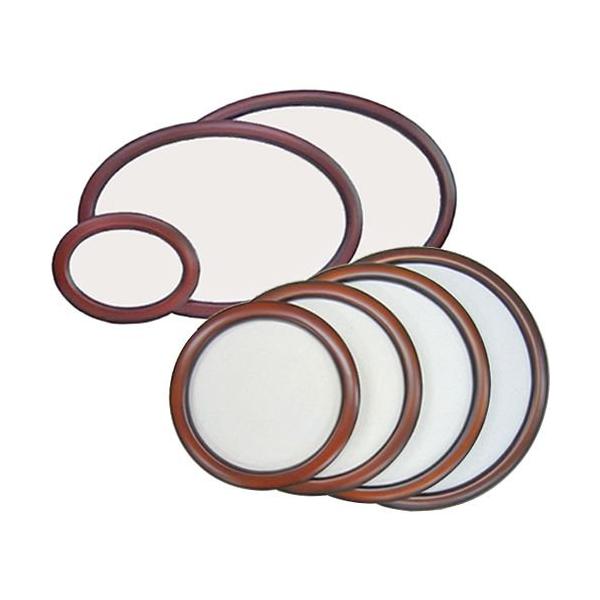 珍しい円形の額縁ですが、こなれた価格の既製額。円形額の中では最も大きいサイズをご用意しております。木製縁にセピア色の塗装で仕上げてあります。額縁のかかり(中身に被さる部分)は8-10mmです。円形額縁におけるフレーム形状の関係で、場所によっ...