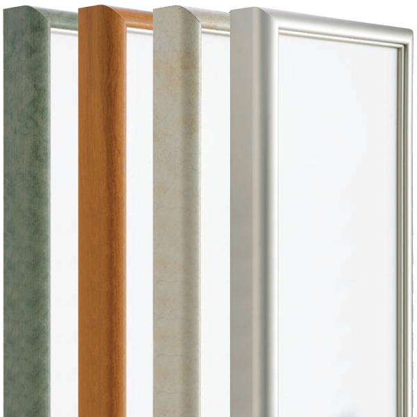 かまぼこ型の縁と、淡いカラーが特徴です。作品の微妙なニュアンスを生かしてくれます。担当のイチオシカラーはゴールド、微妙な凹凸と光具合が秀逸です。仮縁は展示会などに向く枠だけの組立式の額縁です。表面カバーなどは付属しません。厚みのあるキャンバ...